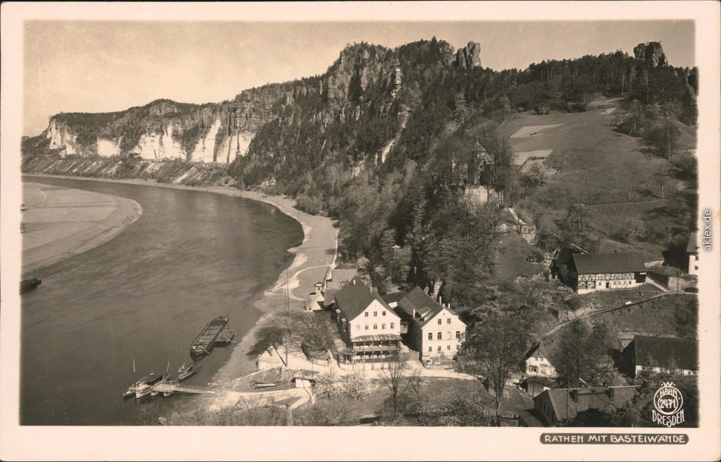 Stadt mit Basteiwänden :: Rathen :: Ansichtskarten-Lexikon