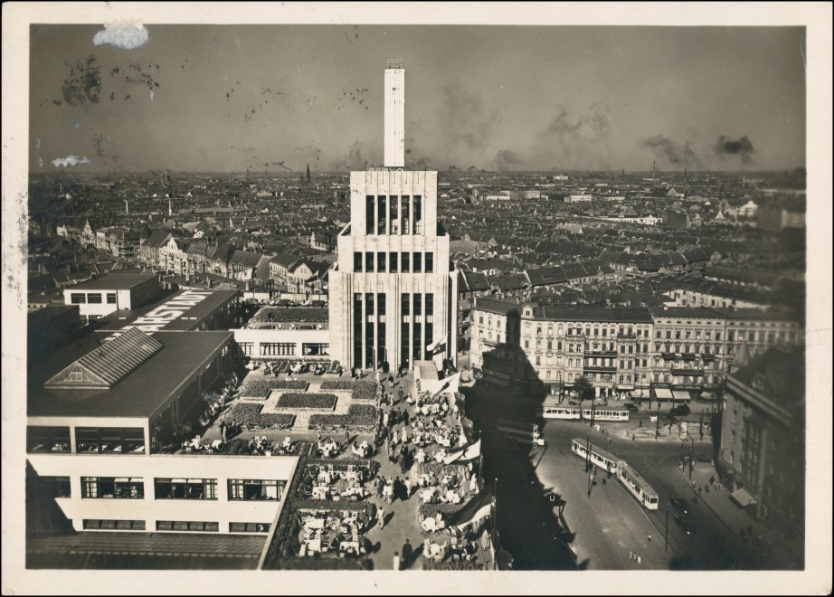Karstadt-Kaufhaus Hermannplatz - Gartenterrasse :: Neukölln-Berlin ...